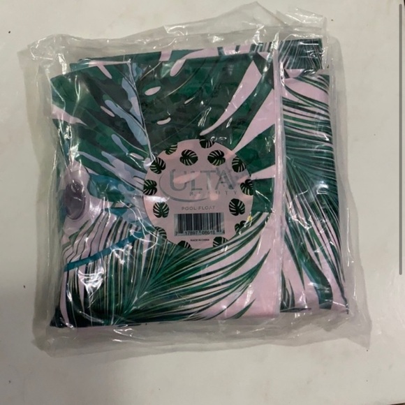 Anthropologie | Other | Ulta Pool Float Tube Tropical Palm Print Large ...